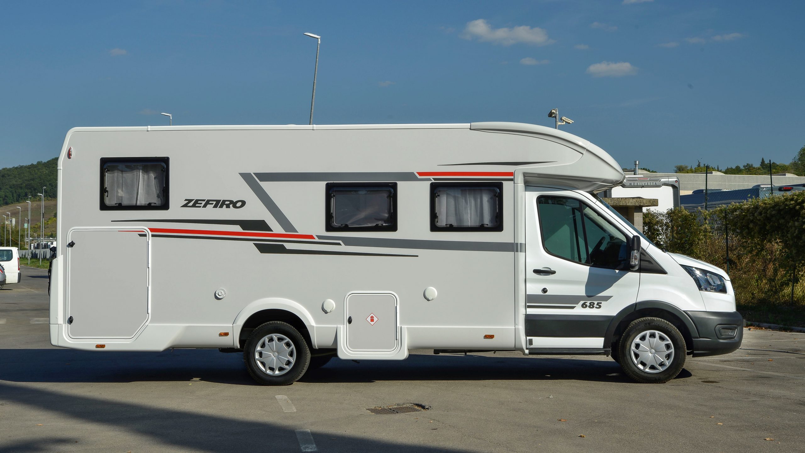 Roller Team Zefiro 685 - Nationwide RV